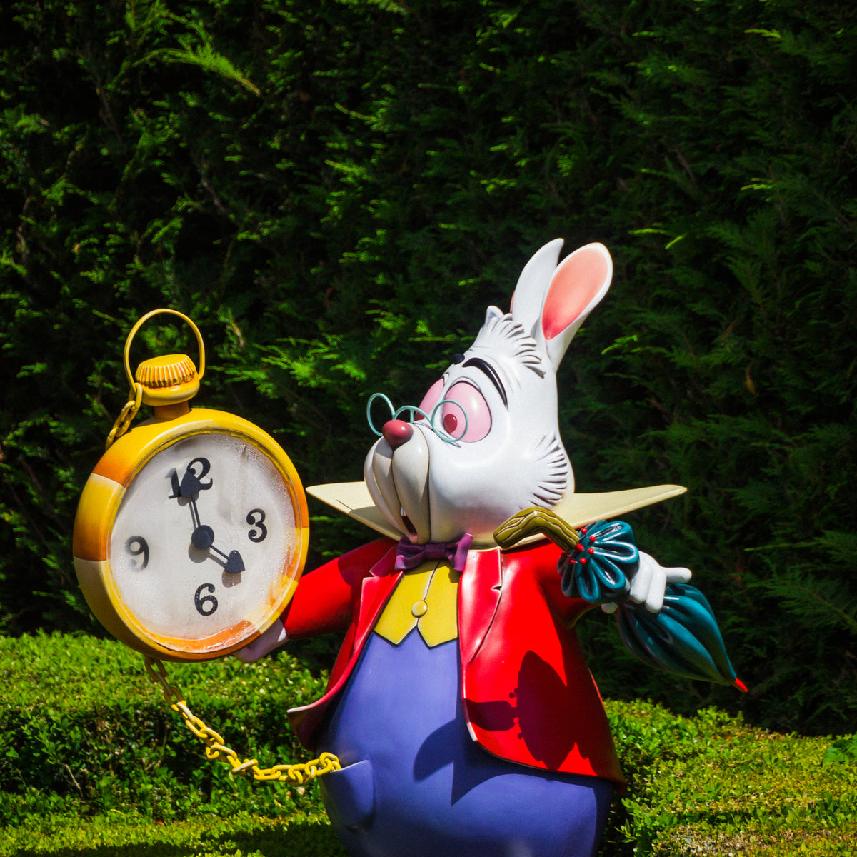 Clocks in Film and Television — Emperor Clock Company